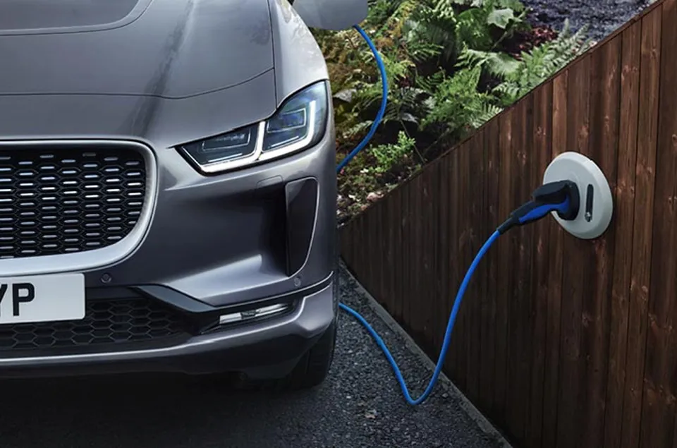 Jaguar Land Rover launches EV charging service
